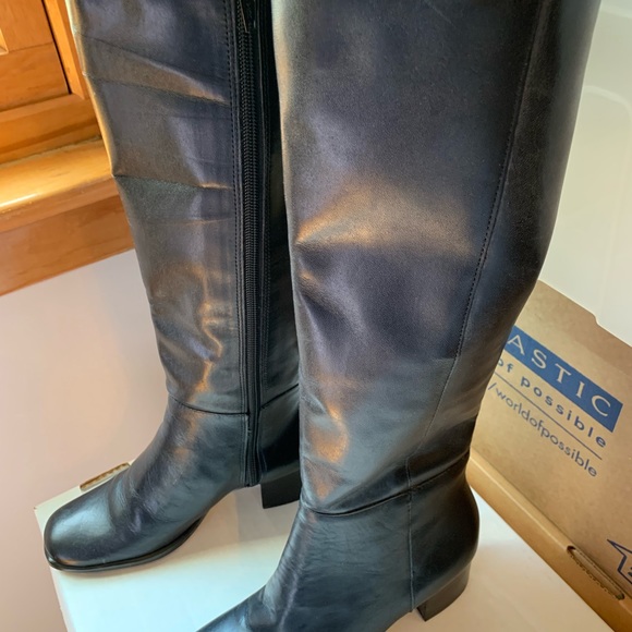 Calico | Shoes | Calico Call The Way Black Leather Boots | Poshmark